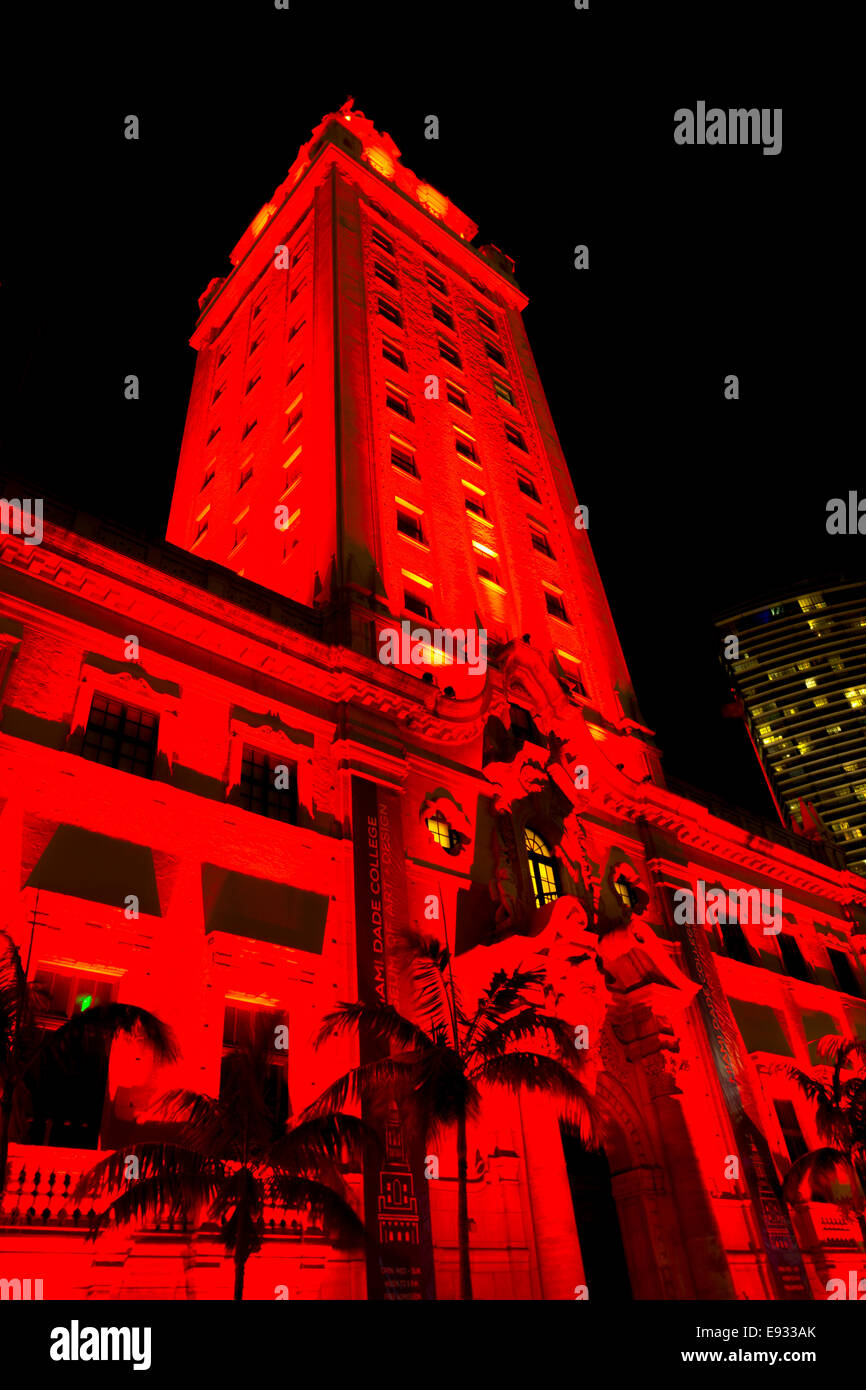 Freedom tower miami at night hi-res stock photography and images - Alamy