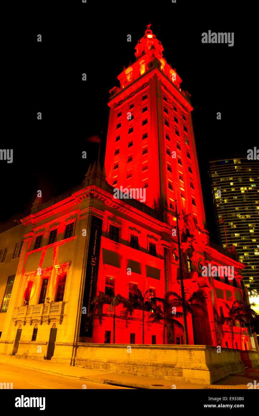 FREEDOM TOWER (©GEORGE A FULLER 1925) CONTEMPORARY ART MUSEUM MIAMI ...