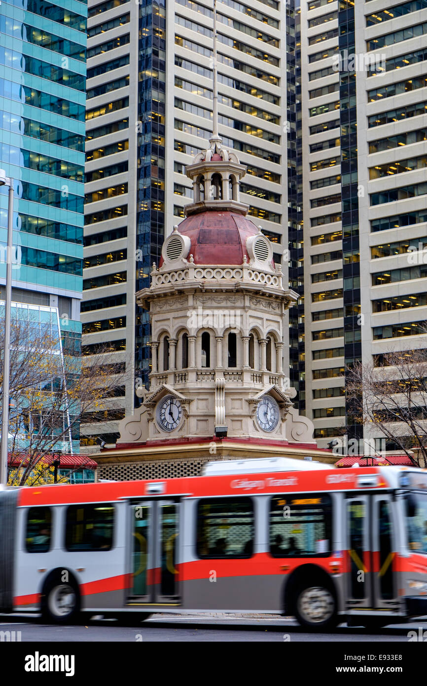 Famous for its cupola and winding clock, the James Short Park in ...