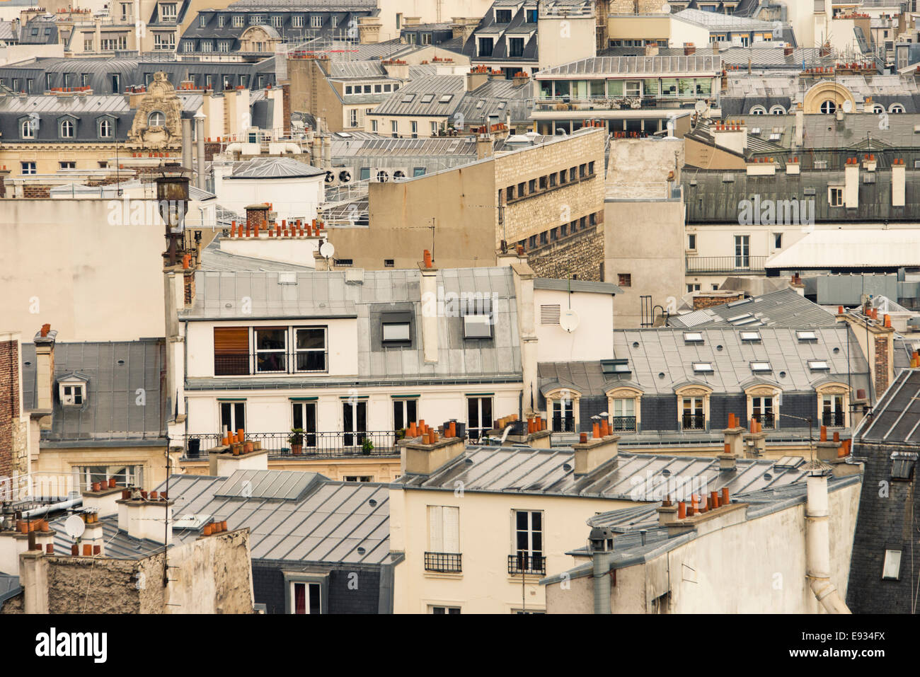 Paris rooftops aerial hi-res stock photography and images - Alamy