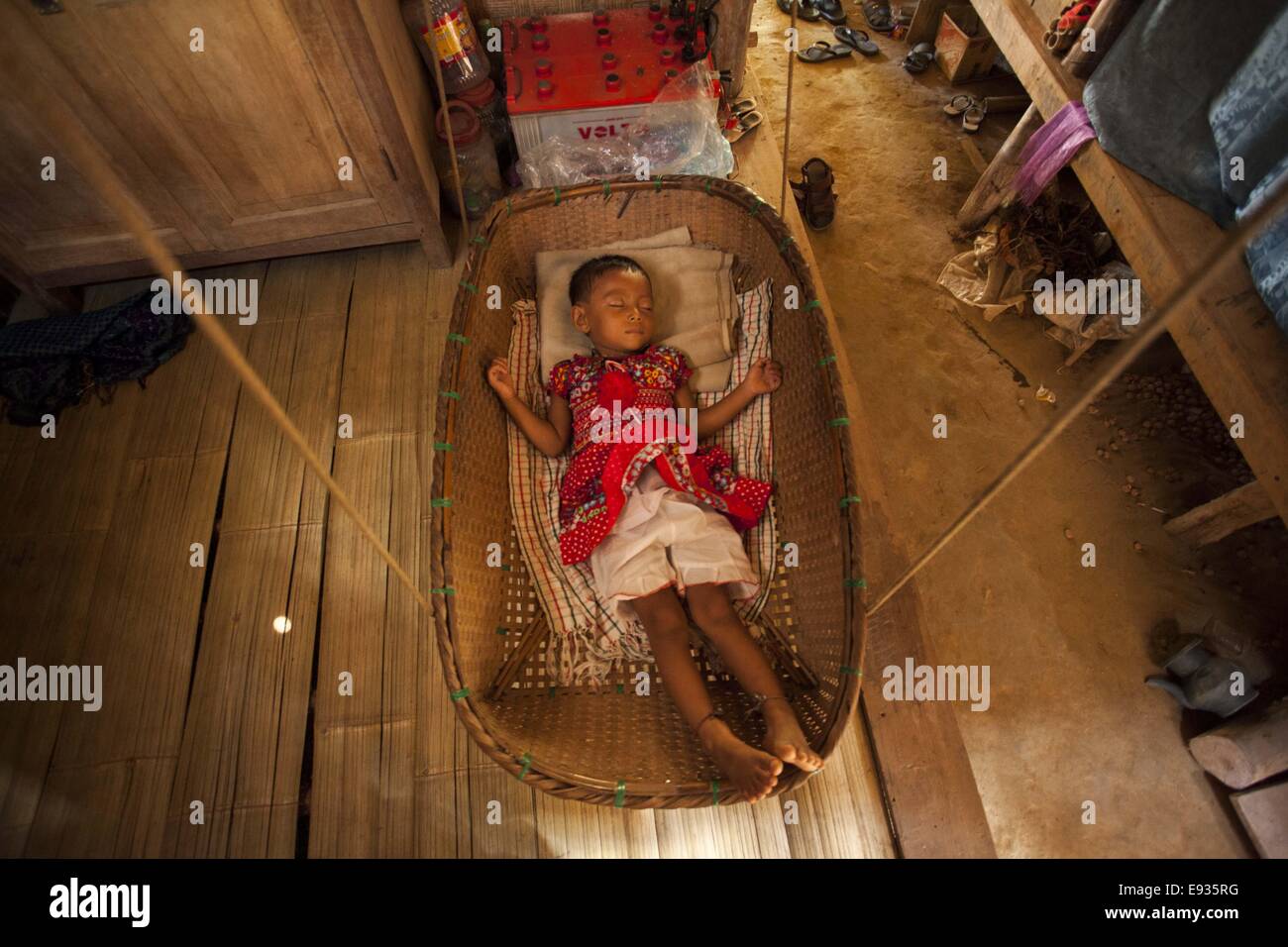 Mro indigenous hi-res stock photography and images - Alamy