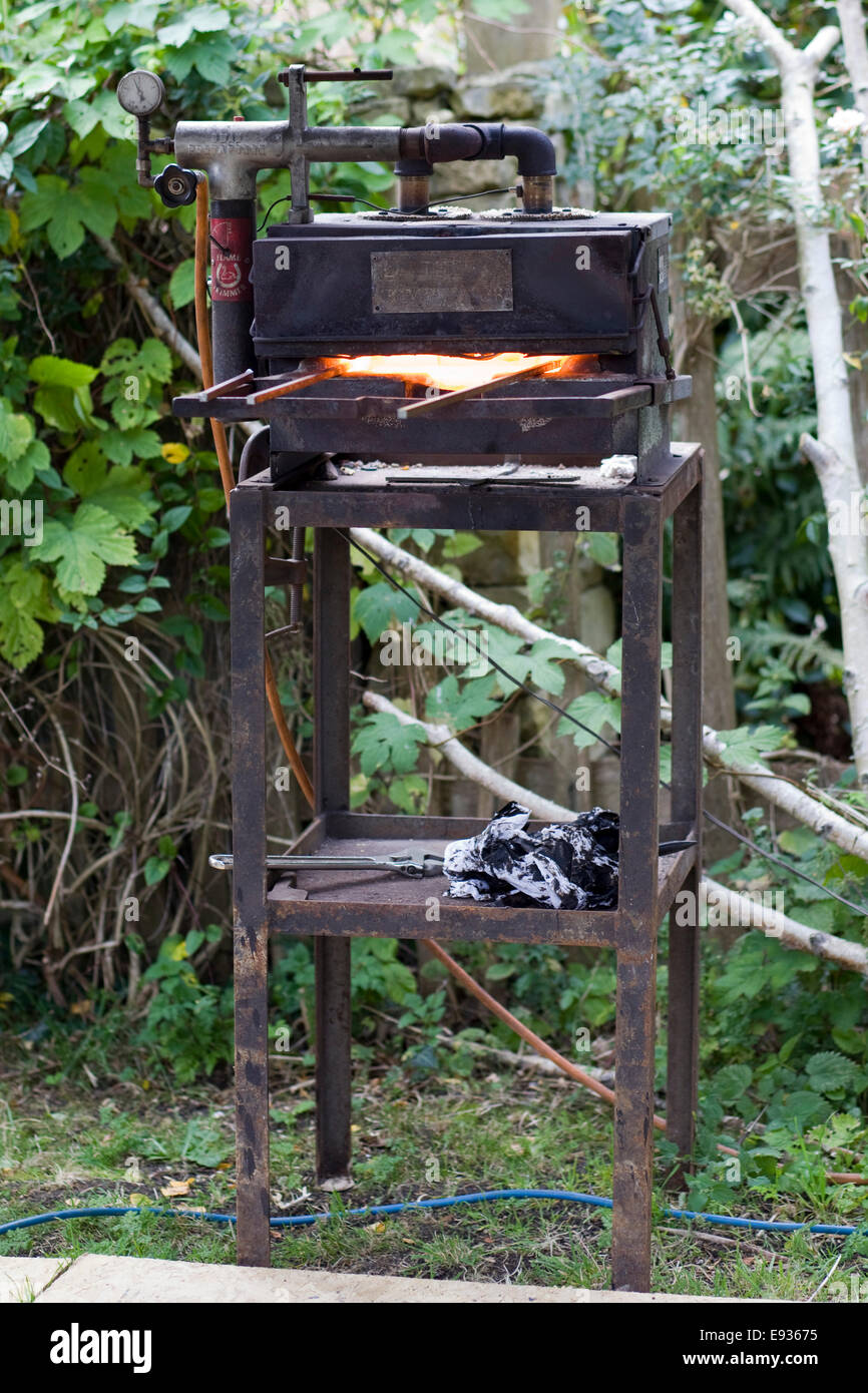 Hammer forge hi-res stock photography and images - Alamy