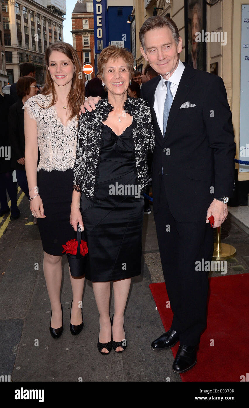 'Relative Values' press night at The Harold Pinter Theatre, London ...