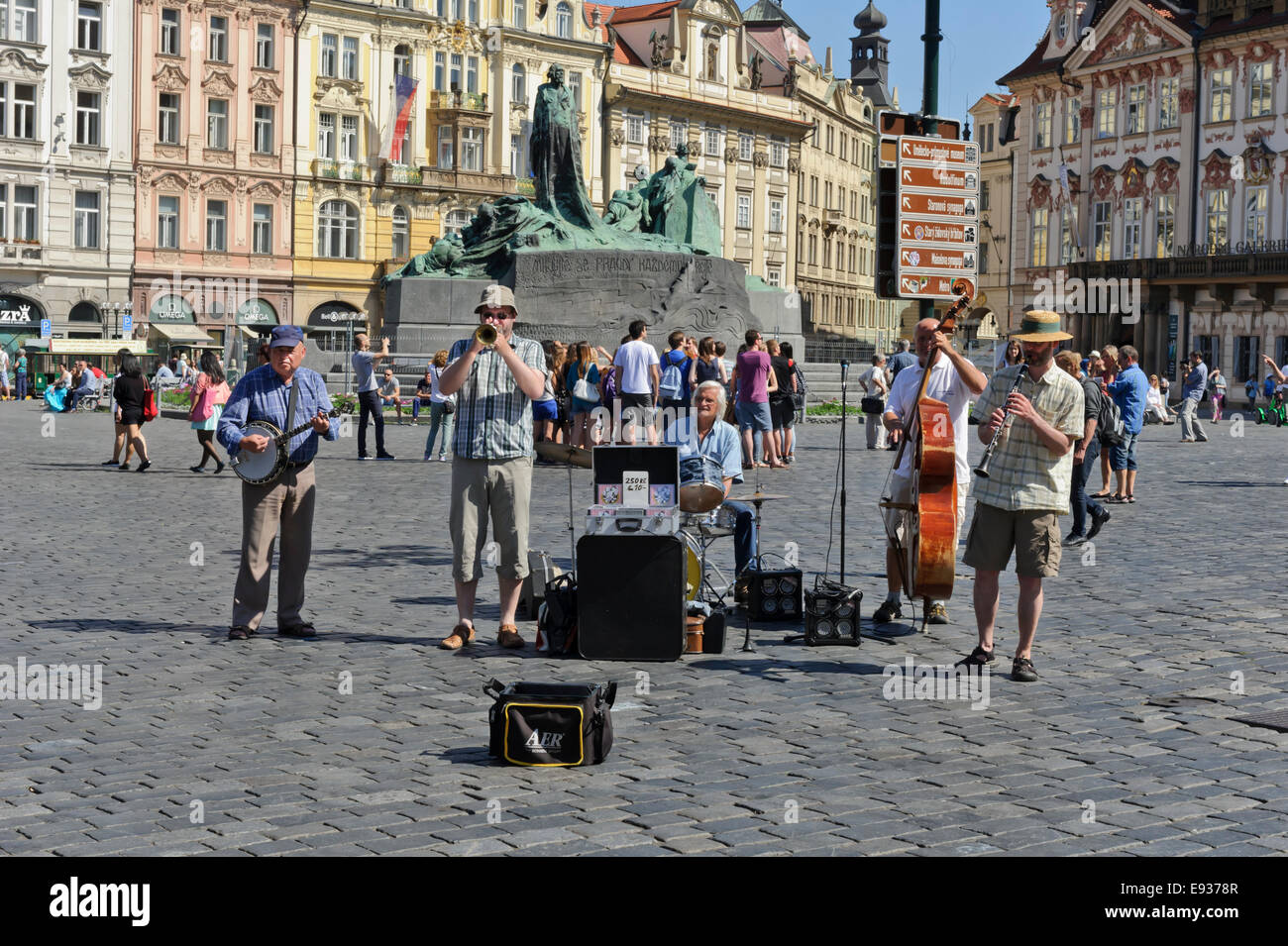 A 5 piece jazz band entertaining passer-by in the Old Town Square in ...