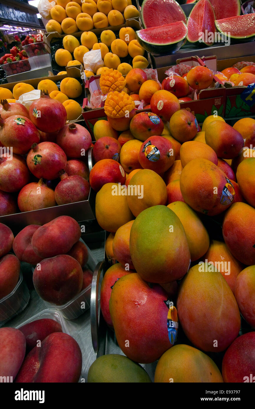 Fruit stand in La Boqueria market Barcelona, Catalonia, Spain Stock ...