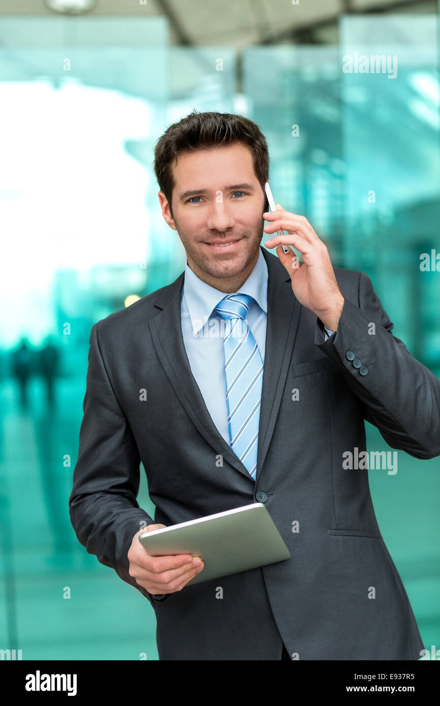 Horizontal vertical mobile phone view hi-res stock photography and ...