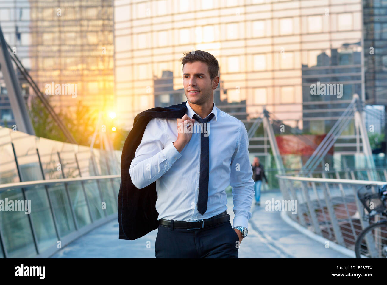 Businessman hi-res stock photography and images - Alamy