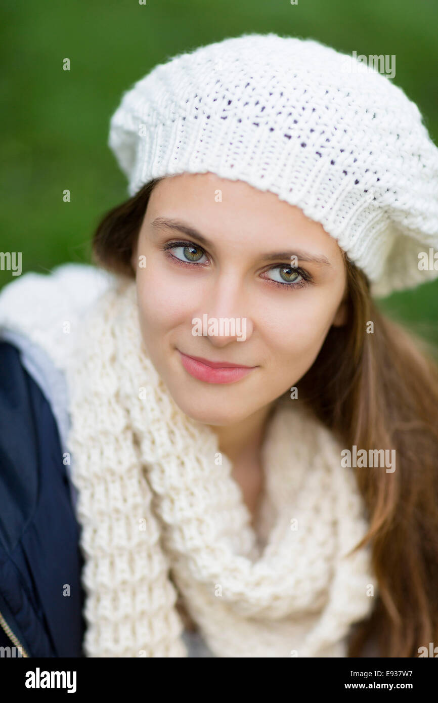 Portrait beautiful teenager hi-res stock photography and images - Alamy