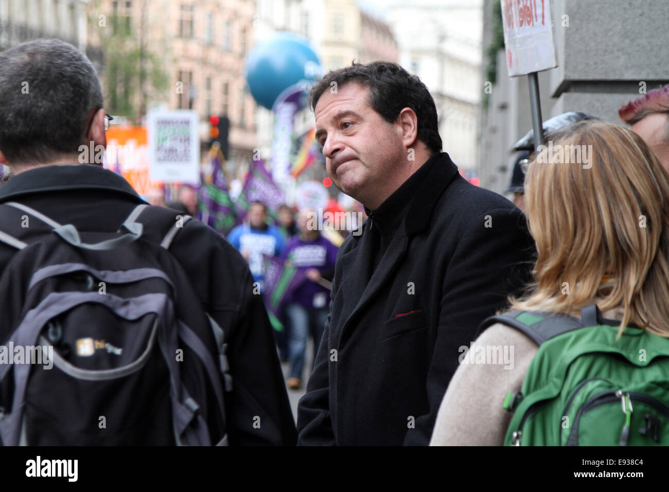 Comedian and activist Mark Thomas at the TUC march and demonstration in ...