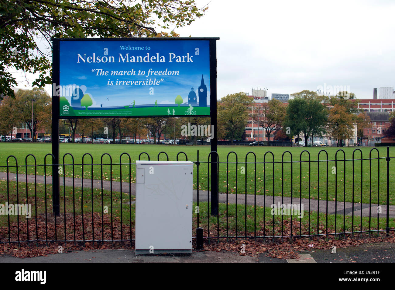 Nelson mandela park hi-res stock photography and images - Alamy