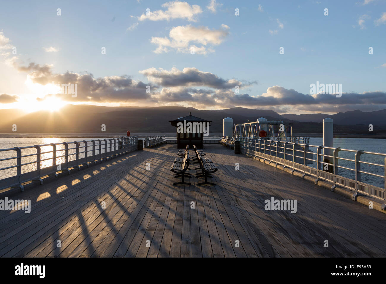 Beaumaris pier hi-res stock photography and images - Alamy