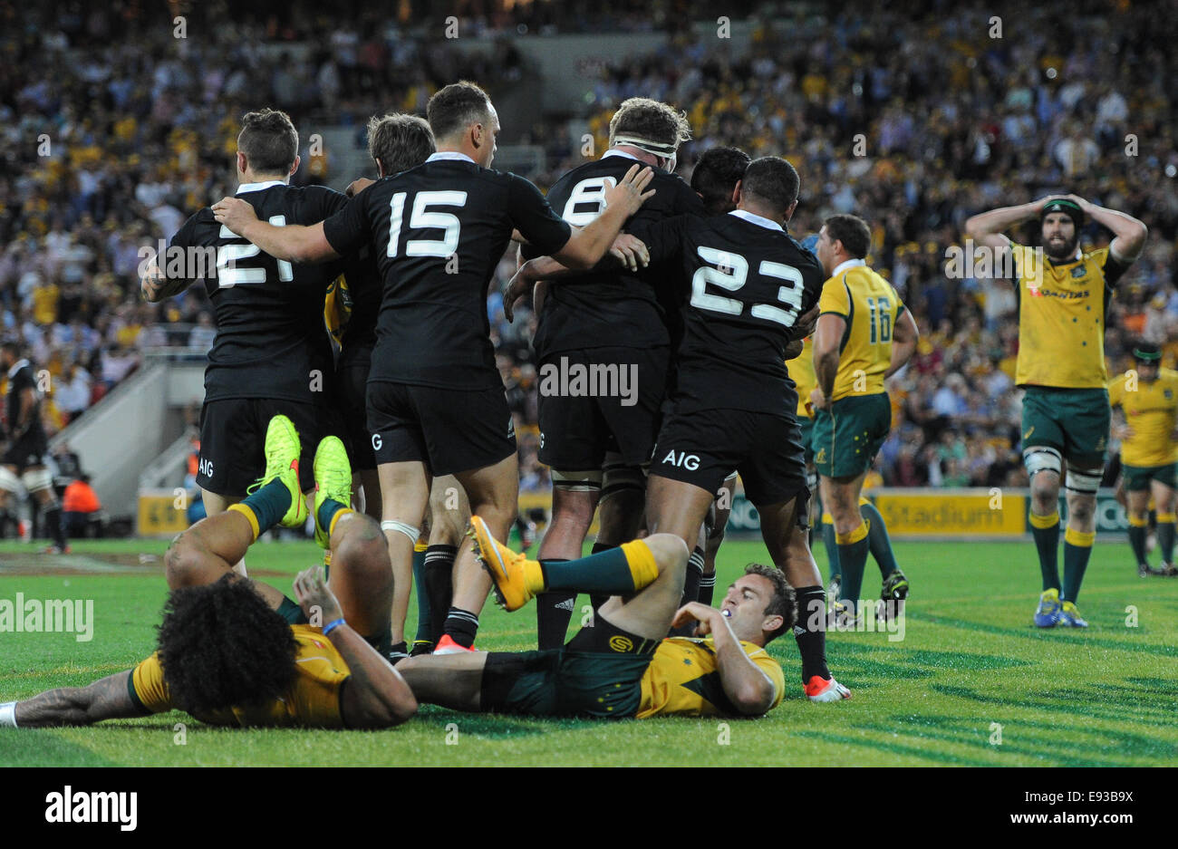 Australia wallabies rugby try' hi-res stock photography and images - Alamy