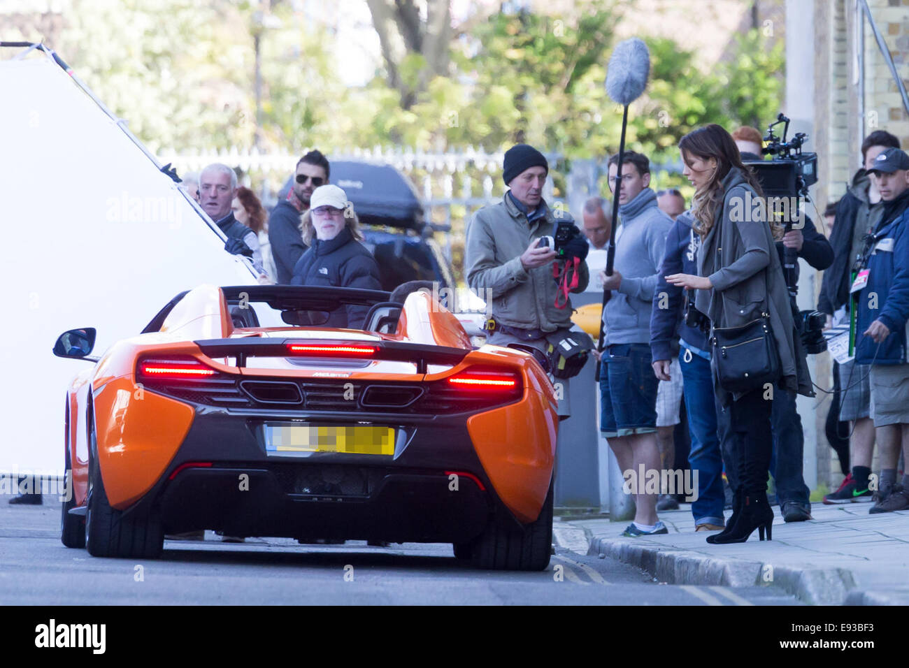 Kate Beckinsale, Terry Jones and Rob Riggle film scenes for 'Absolutely ...