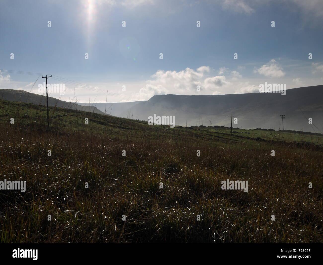 Rural britain autumn mist hi-res stock photography and images - Alamy