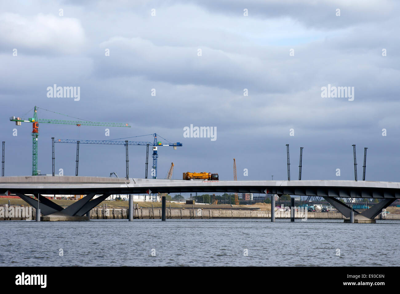 Bridge construction site Stock Photo - Alamy