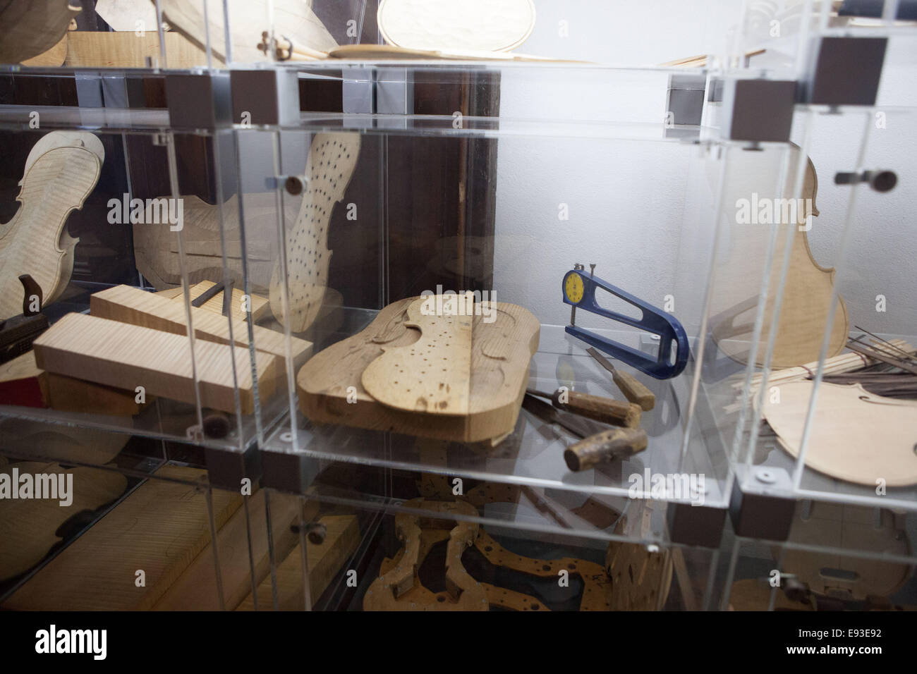 violin making equipment with clamp Stock Photo - Alamy