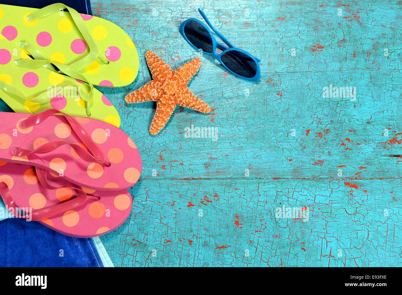 Summer background with flip-flops, starfish and sunglasses over painted ...