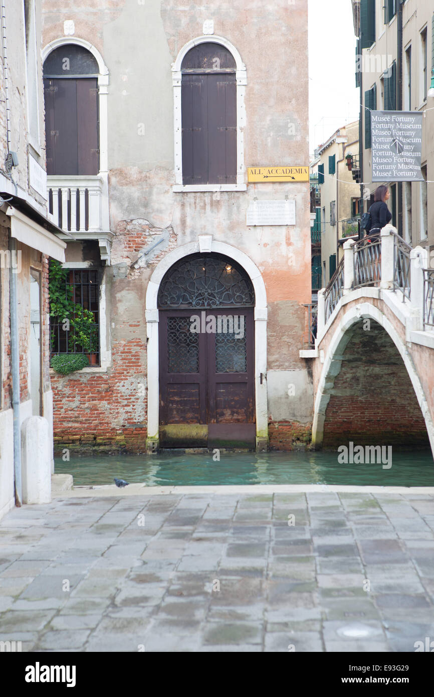 Venice door and bridge Stock Photo - Alamy