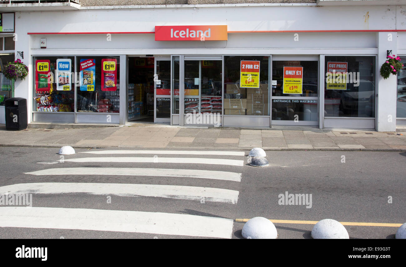 Parade shops stores shopping small shops St. Brelade Stock Photo - Alamy