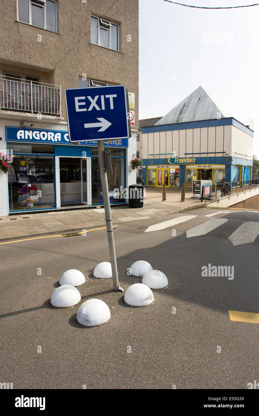 Parade shops stores shopping small shops St. Brelade Stock Photo - Alamy