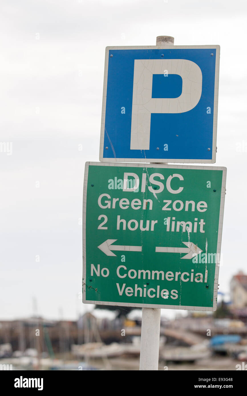 Parking disc hi-res stock photography and images - Alamy