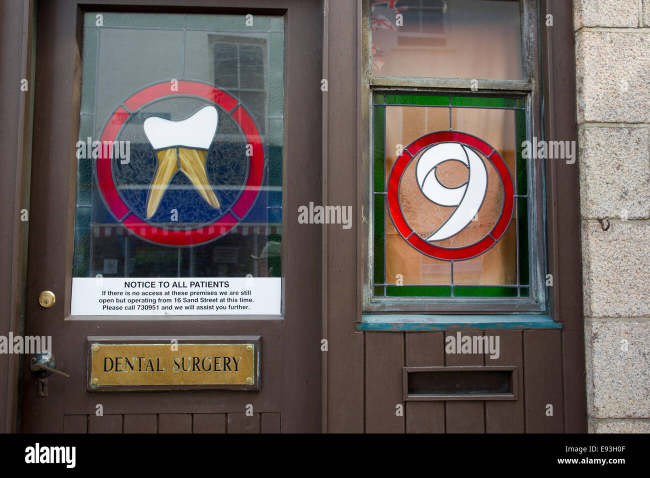 Dental surgery sign hi-res stock photography and images - Alamy