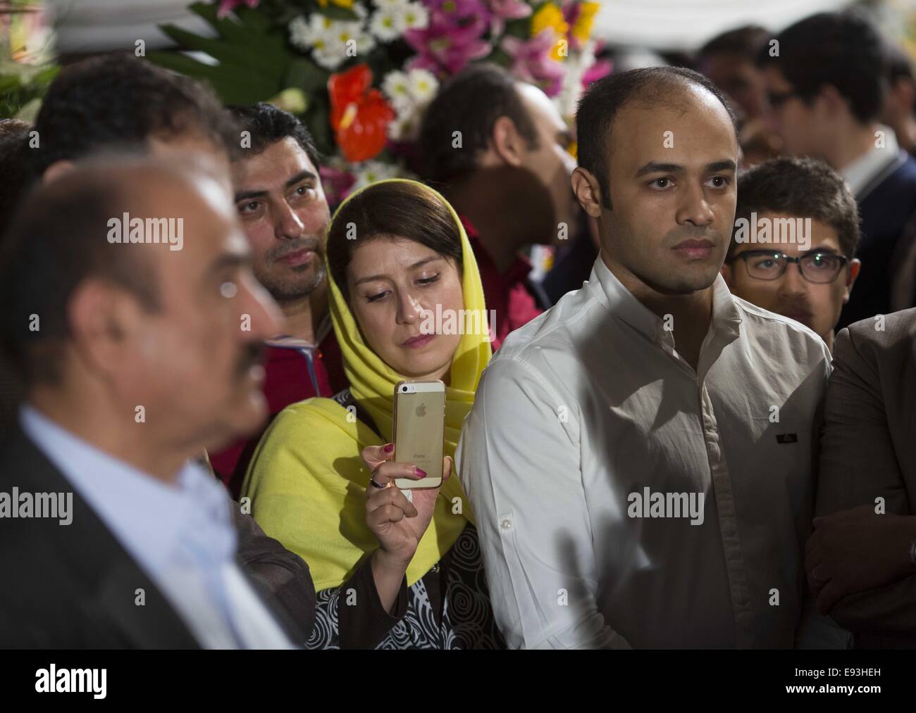 5’s company hi-res stock photography and images - Alamy