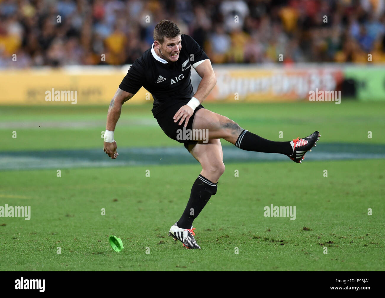 Suncorp Stadium, Brisbane, Australia. 18th Oct, 2014. Colin Slade kicks ...