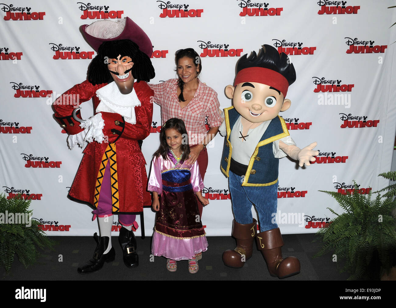 Constance marie jake and the never land pirates hi-res stock ...