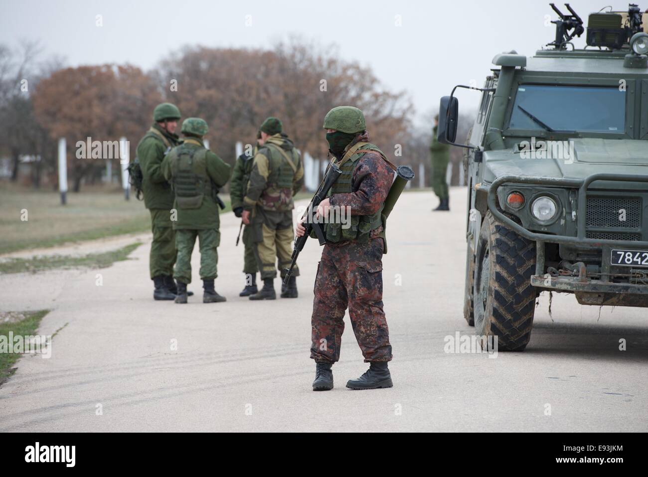 Russian soldiers ukraine hi-res stock photography and images - Alamy