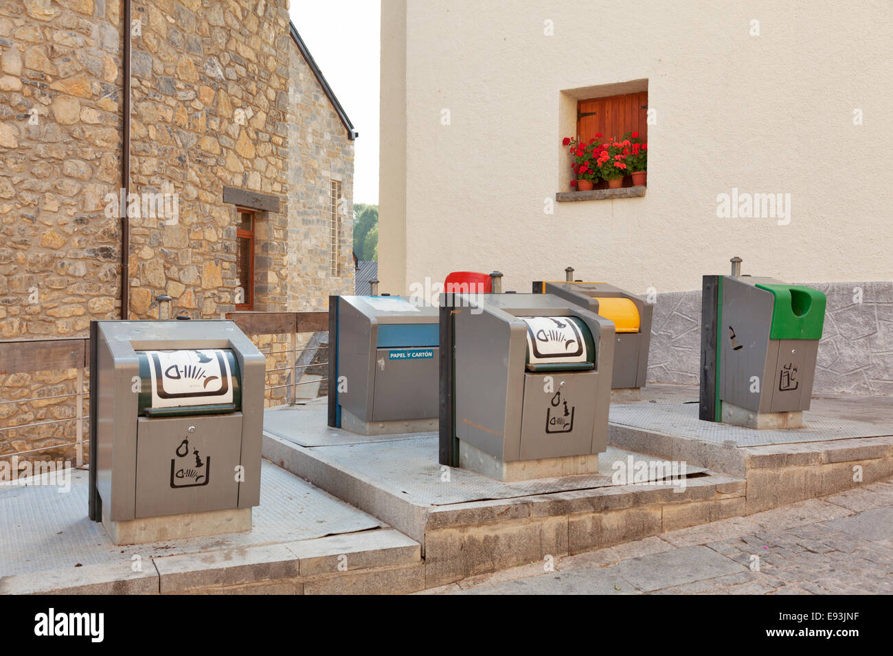 Underground waste collection system Stock Photo - Alamy