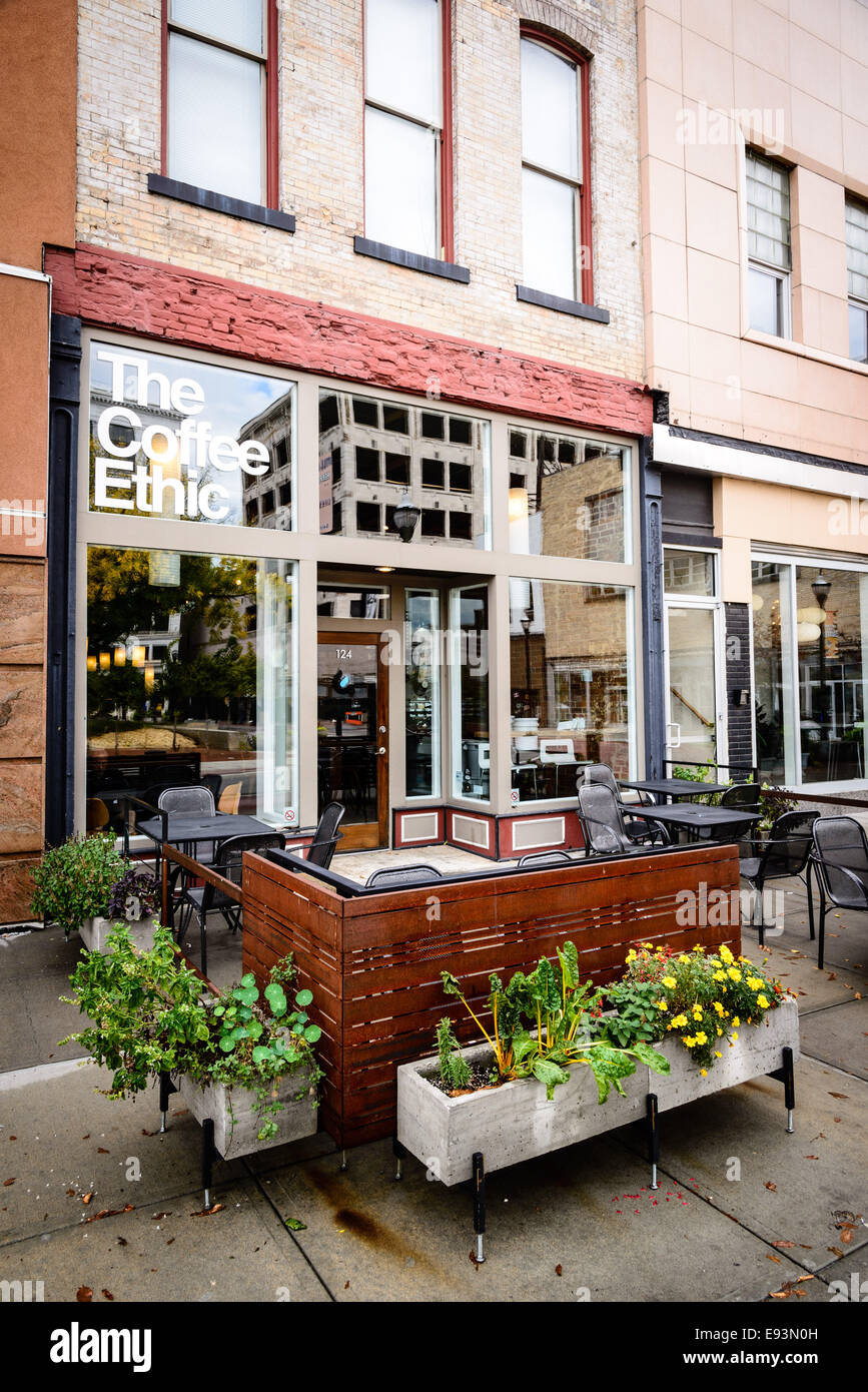 Springfield park cafe hi-res stock photography and images - Alamy