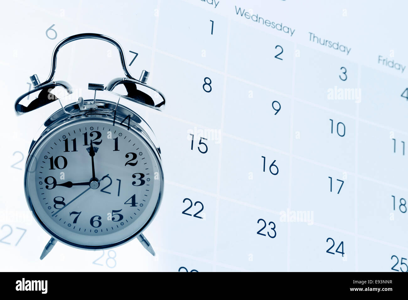 Calendar alarm hi-res stock photography and images - Alamy
