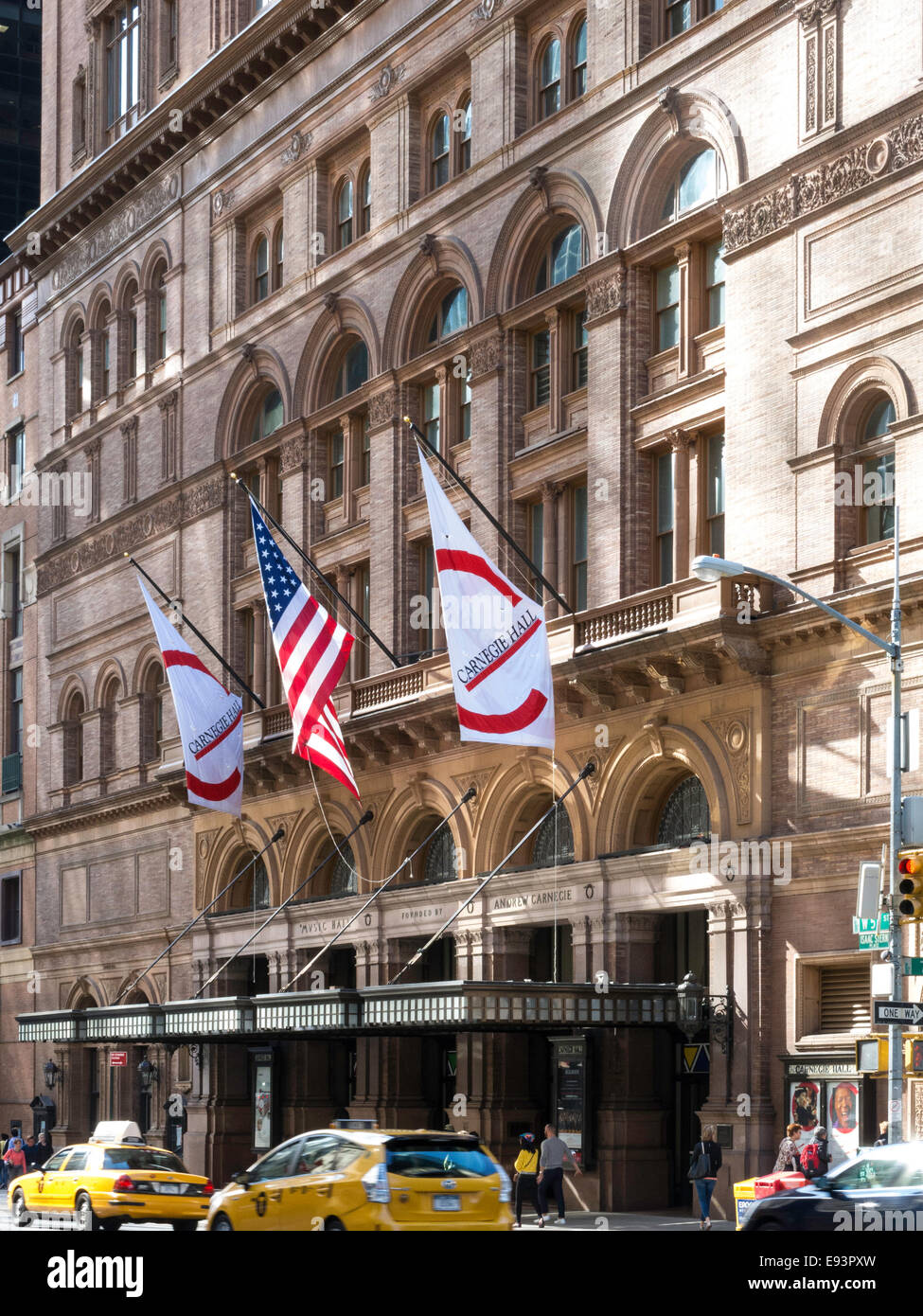 U s city hall building exterior flags hi-res stock photography and ...