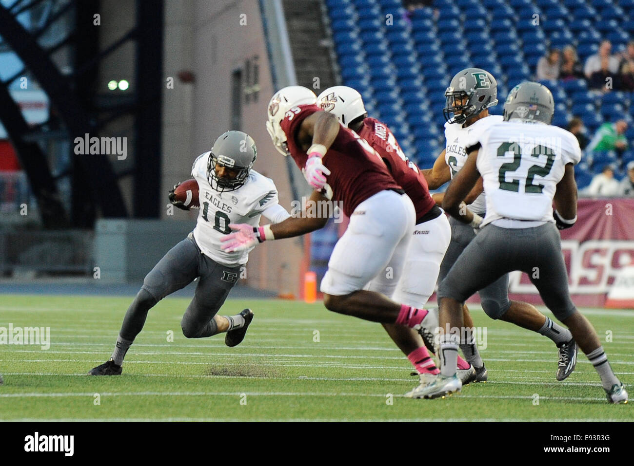 Foxborough, Massachusetts, USA. 18th Oct, 2014. Eastern Michigan Eagles ...
