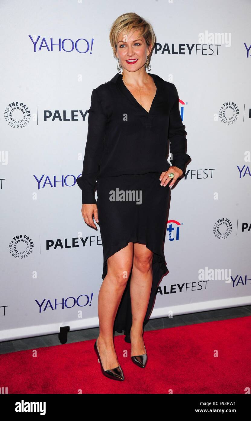 Amy Carlson Blue Bloods High Resolution Stock Photography and Images ...