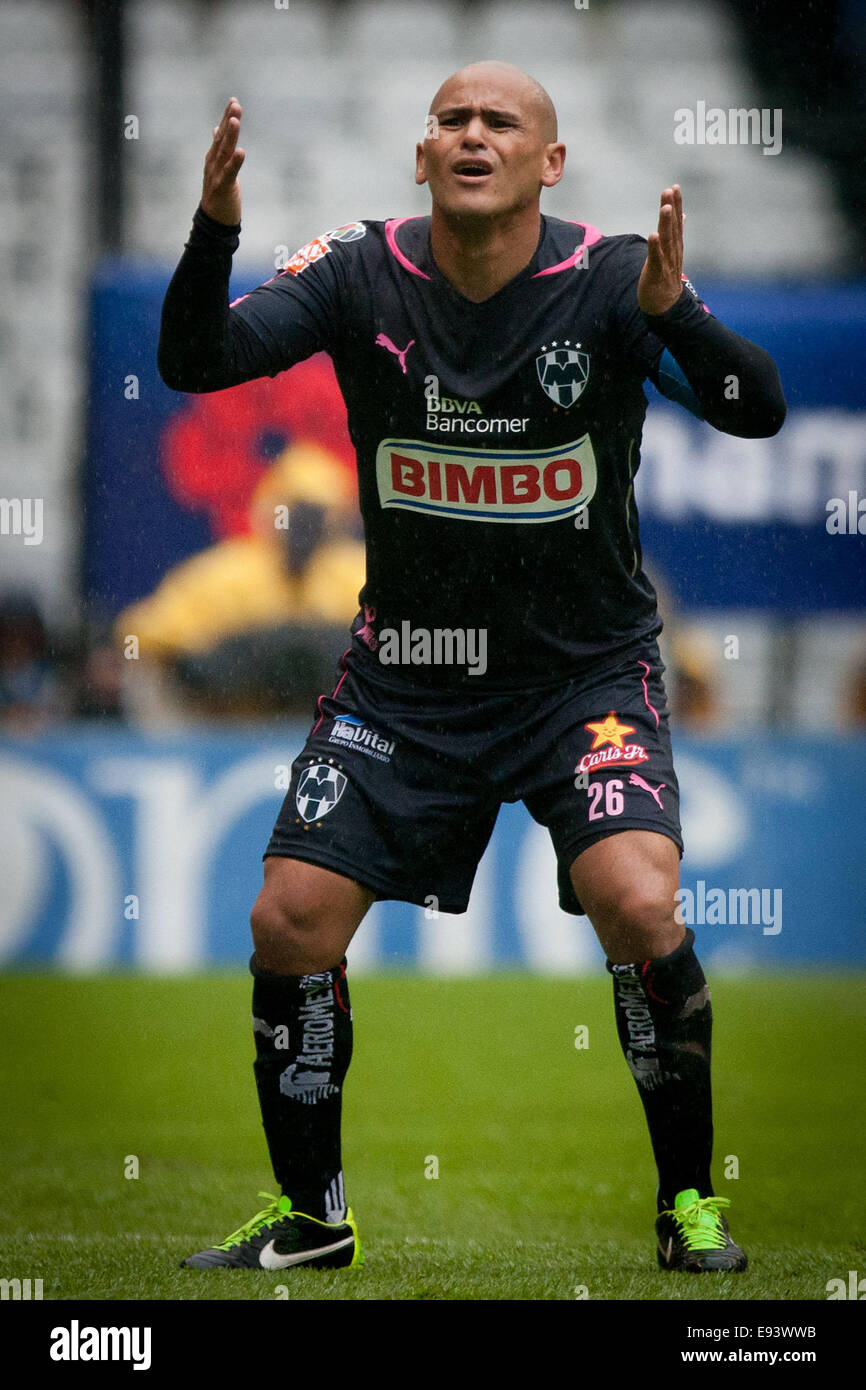 Humberto Suazo Wallpaper