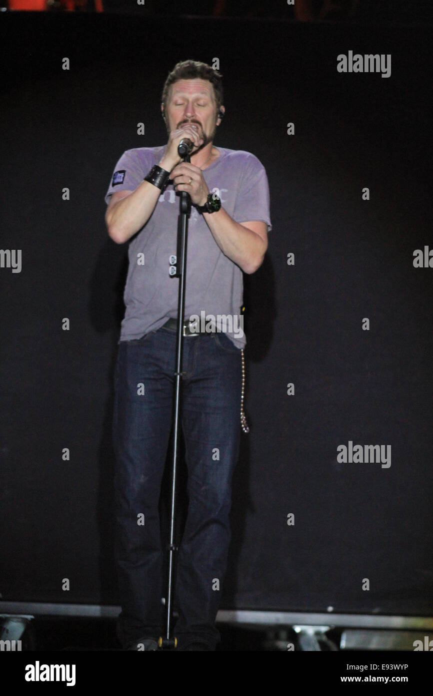 Craig Morgan performing live on stage at Country Thunder Featuring ...