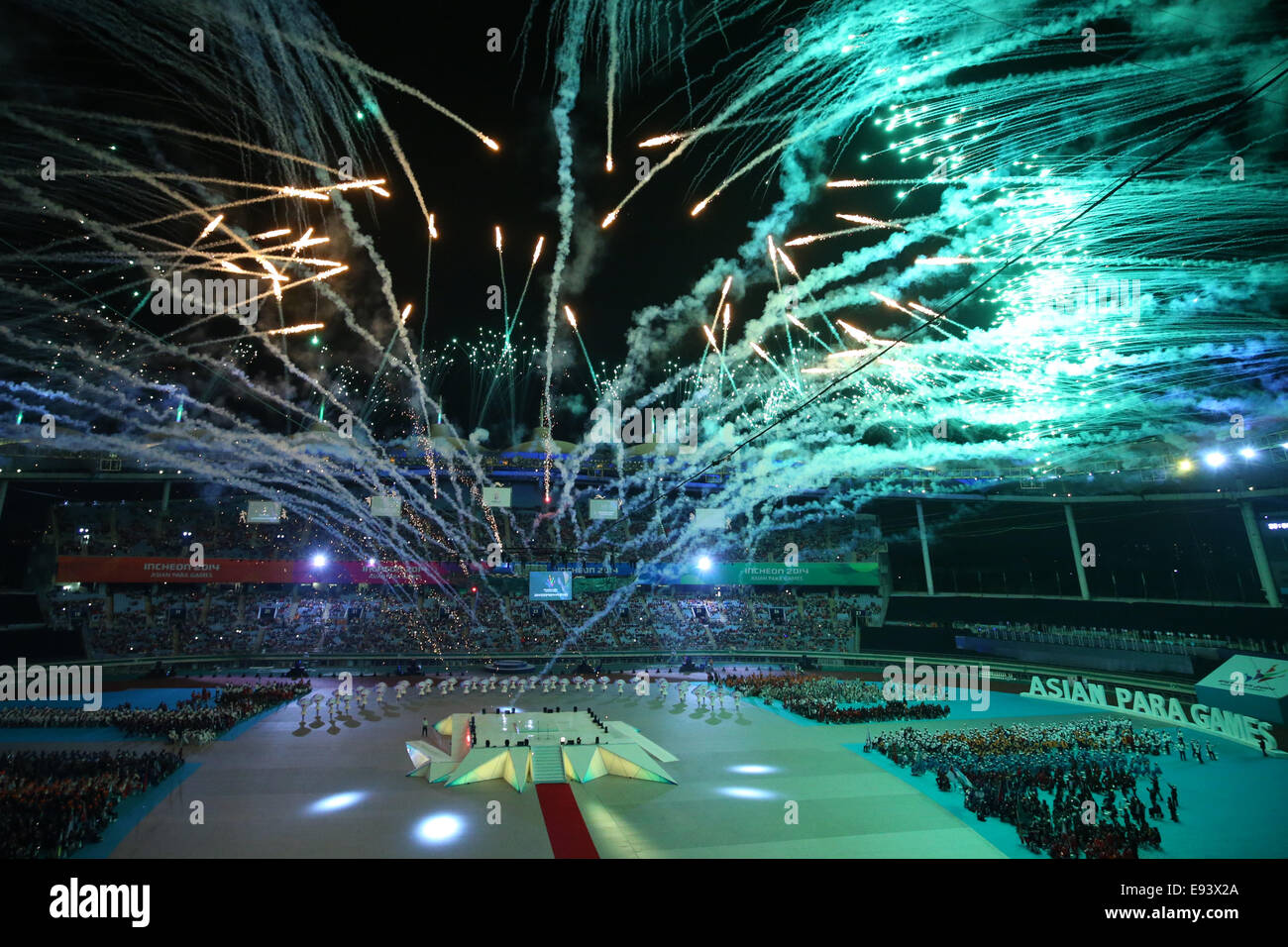 Incheon, South Korea. 18th Oct, 2014. General View of Munhak Stadium ...