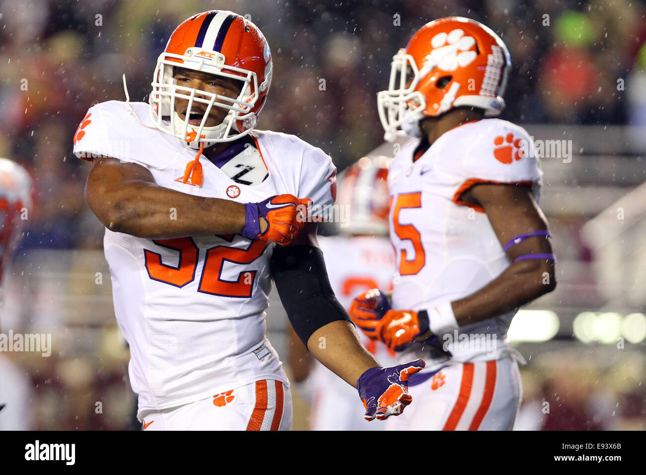 Massachusetts, US. 18th Oct, 2014. Clemson Tigers linebacker Kellen ...