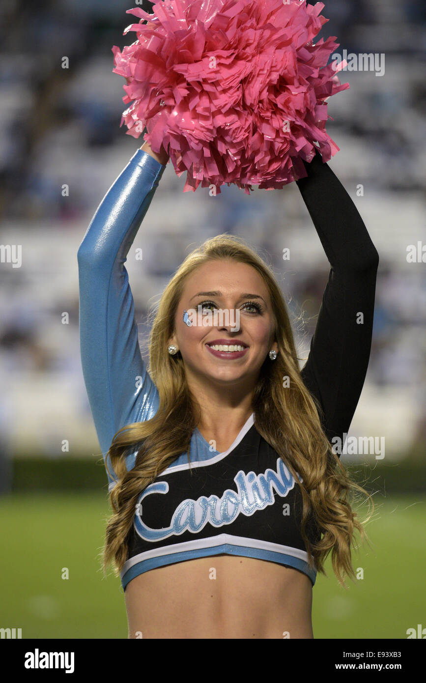 North carolina tar heels cheerleaders hi-res stock photography and ...