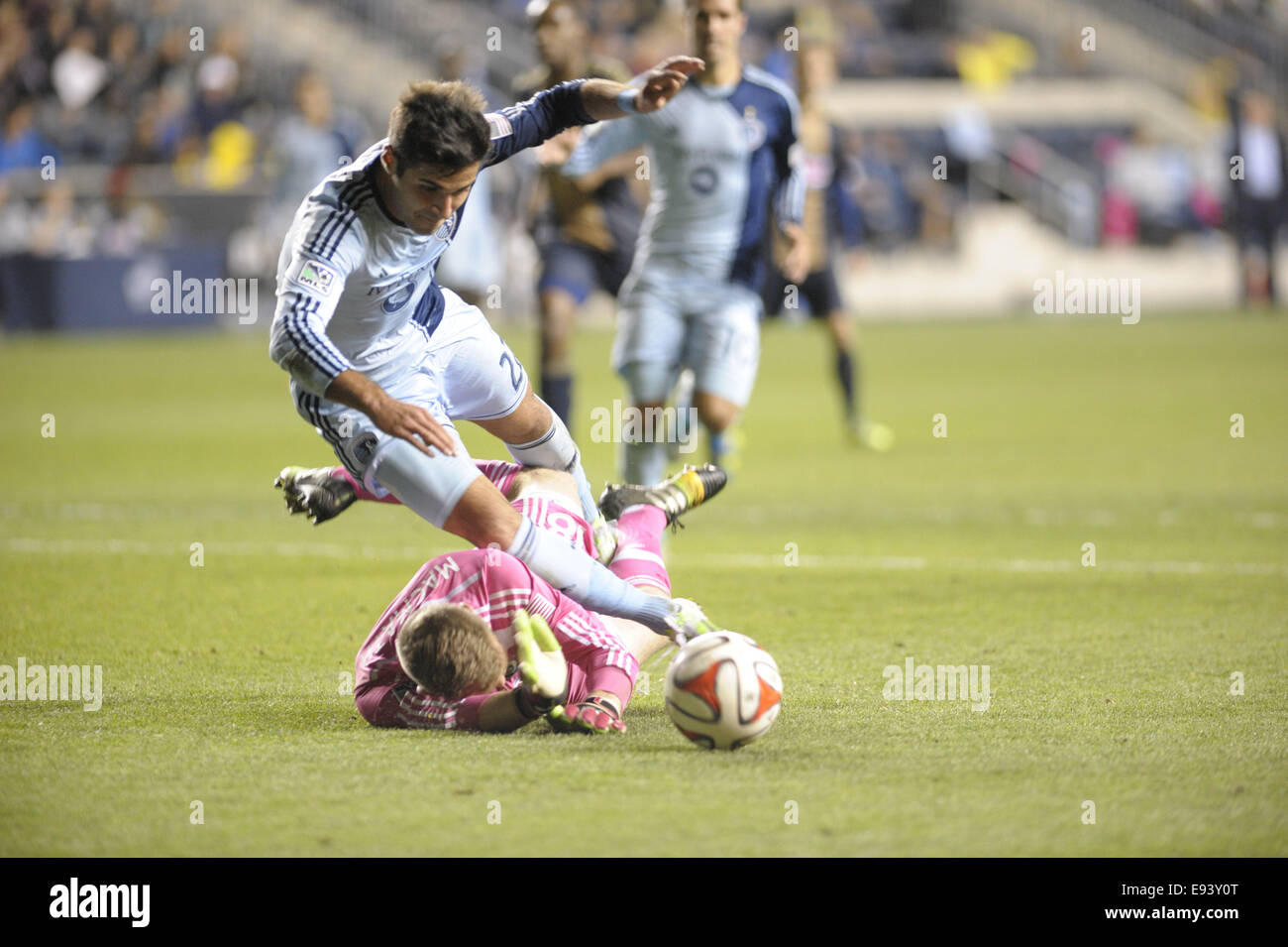 Chester, Pennsylvania, USA. 18th Oct, 2014. Sporting KC's SOONY SAAD ...