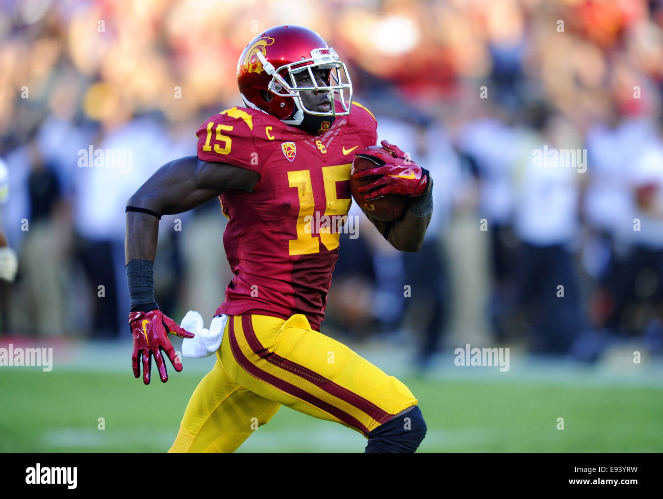 Los Angeles, California, US. 18th Oct, 2014. Nelson Agholor of the USC ...