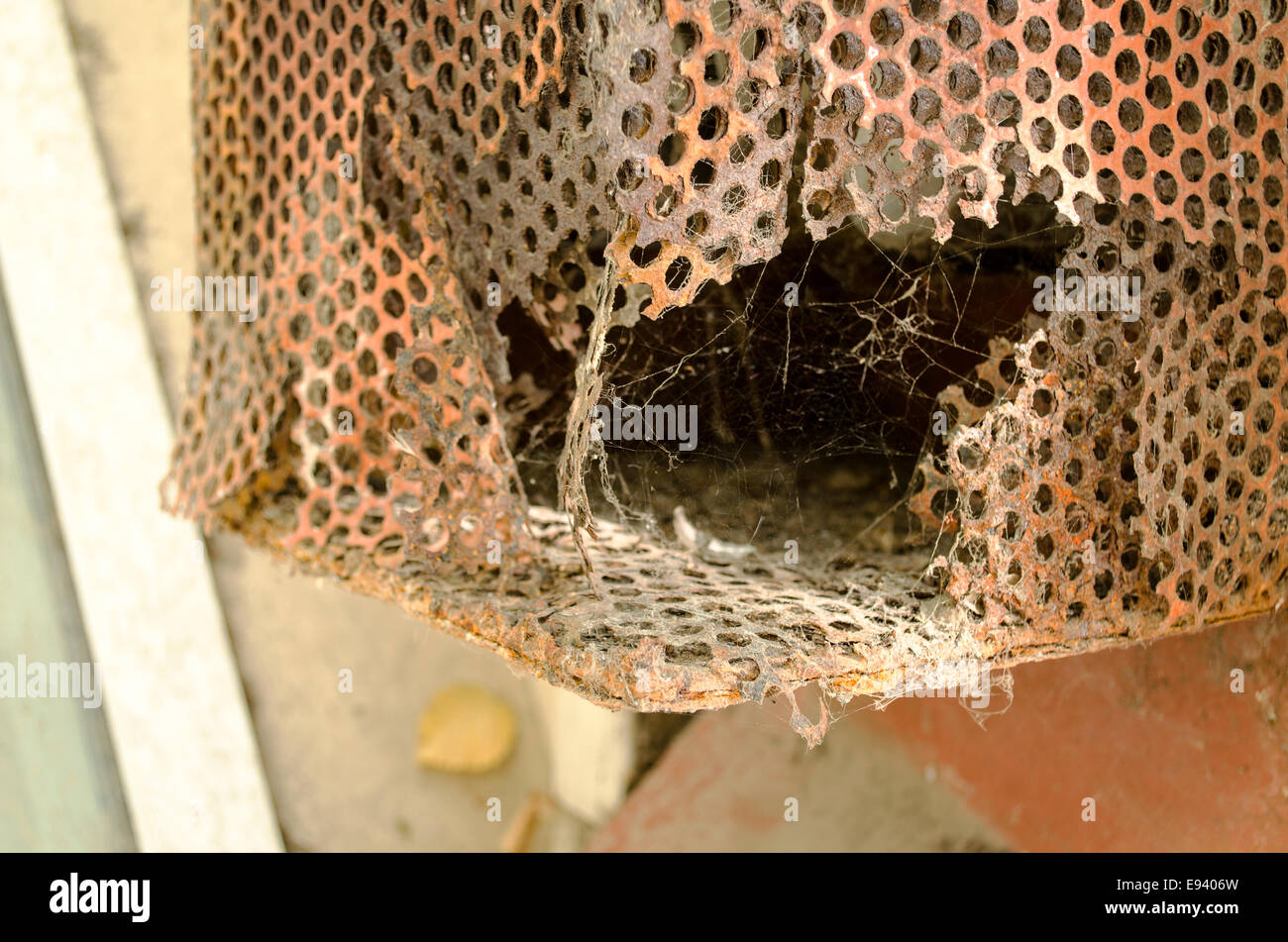 Old rusty mailbox in bad condition close up Stock Photo - Alamy