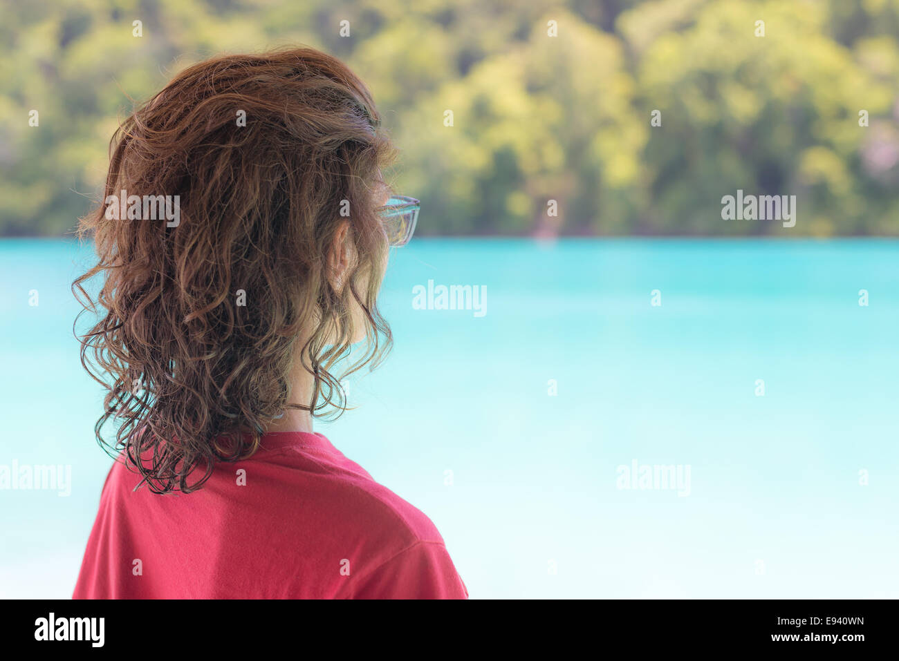 Human tourist sea view hi-res stock photography and images - Alamy