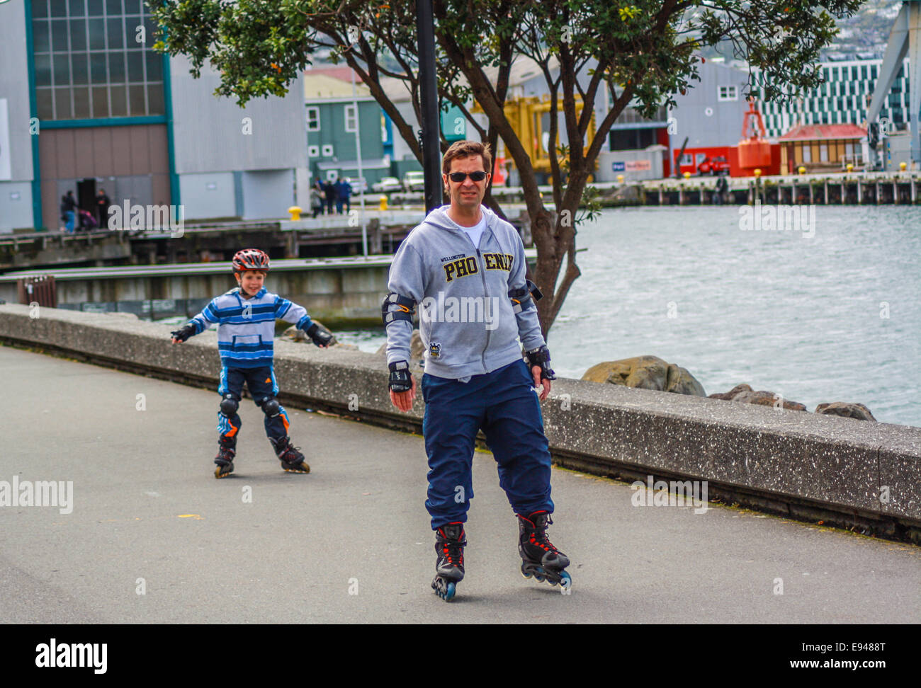 Roller skate family hi-res stock photography and images - Alamy
