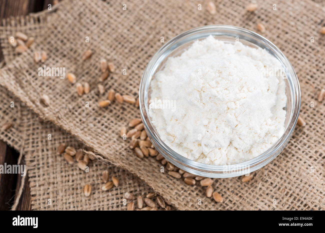 Small portion of Wheat Flour on vintage background Stock Photo - Alamy