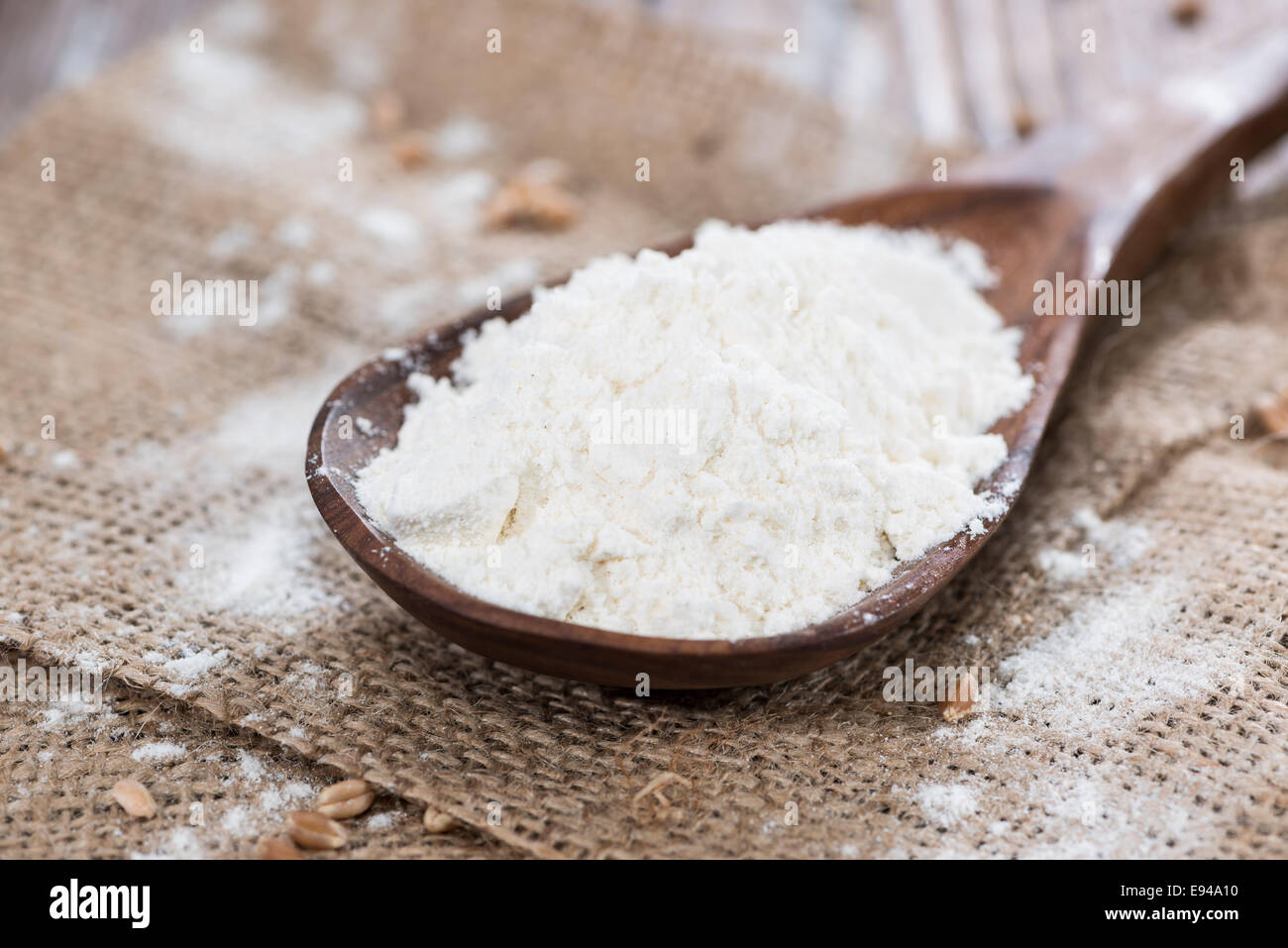 Small portion of Wheat Flour on vintage background Stock Photo - Alamy