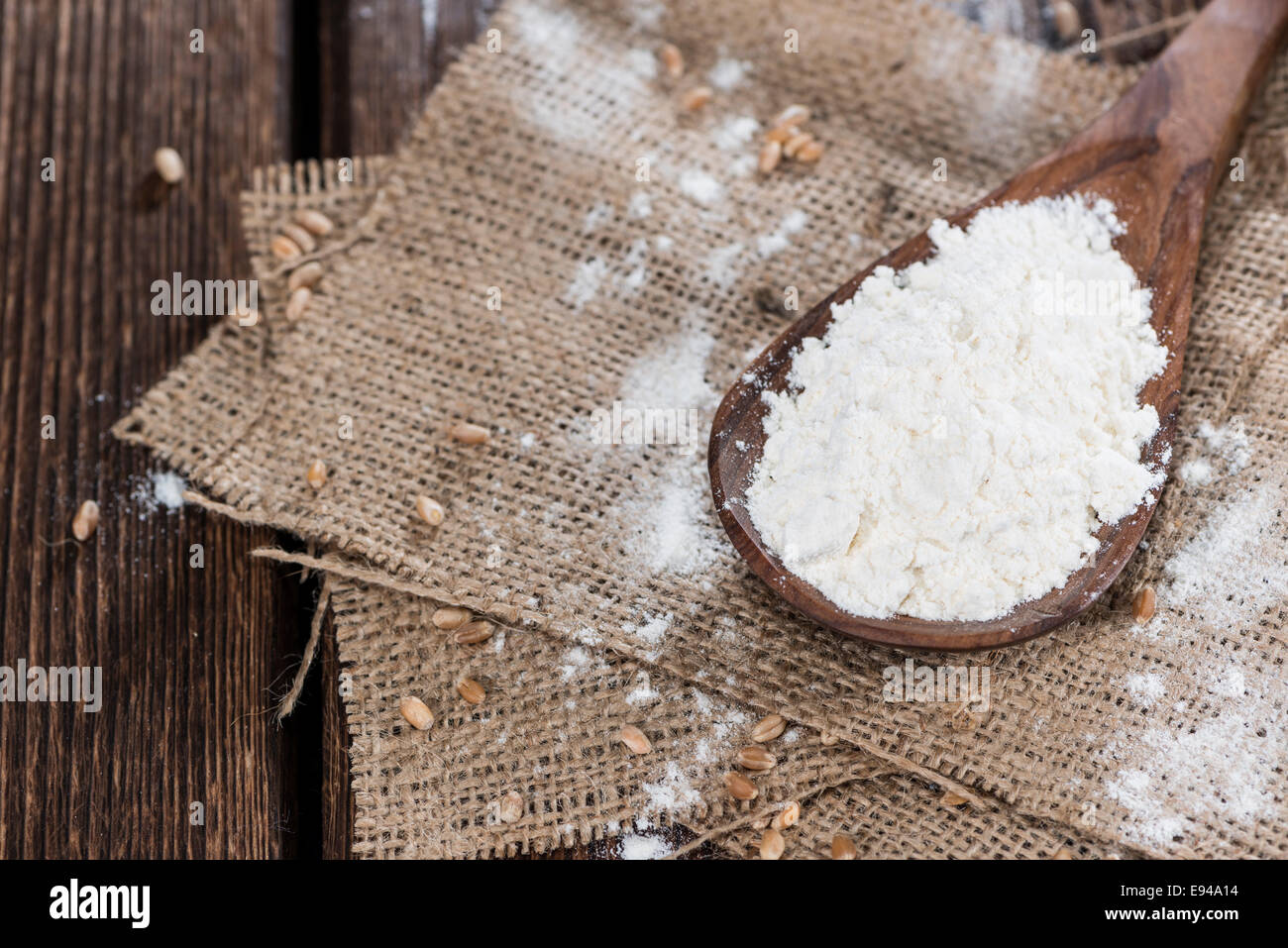 Small portion of Wheat Flour on vintage background Stock Photo - Alamy