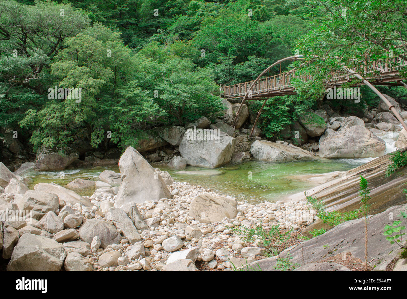 Mount kumgang mountain hi-res stock photography and images - Alamy